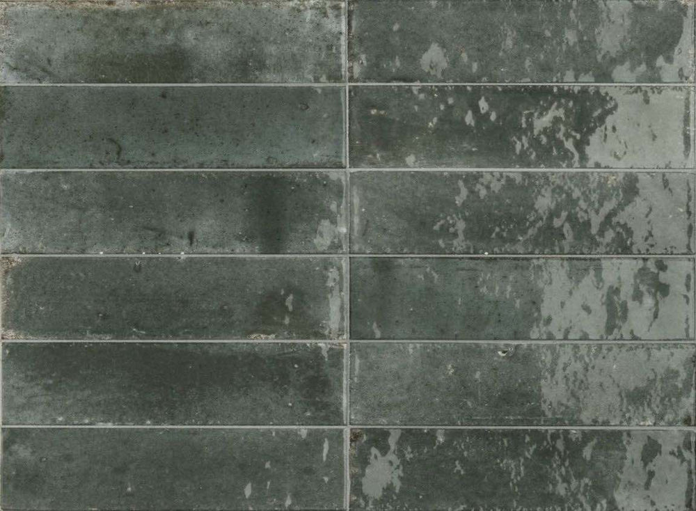 Magnolia Distressed Subway Tile Bianco 2.5x9.5